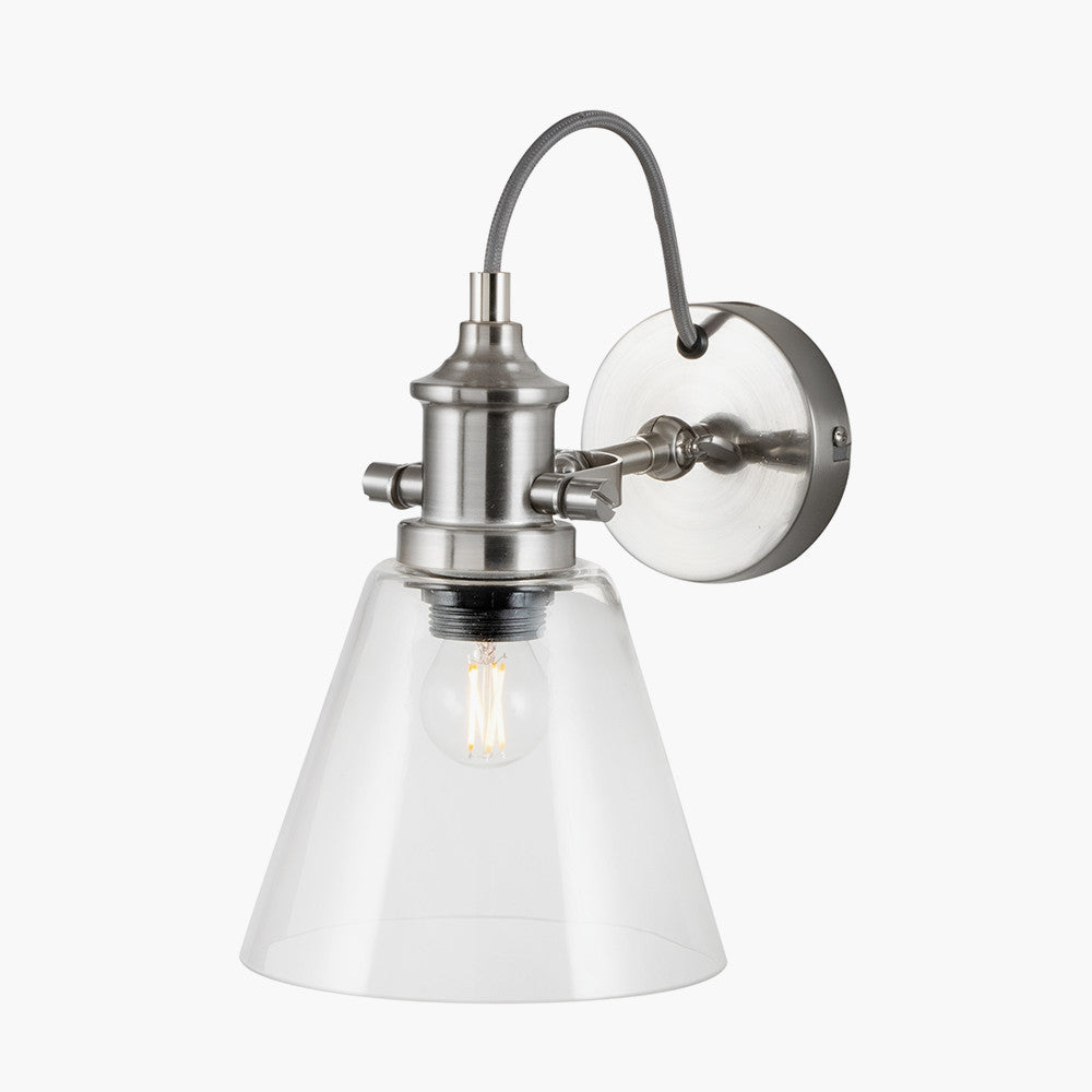 Beau&Co Ivar Chrome and Glass Wall Light – Beaumonde