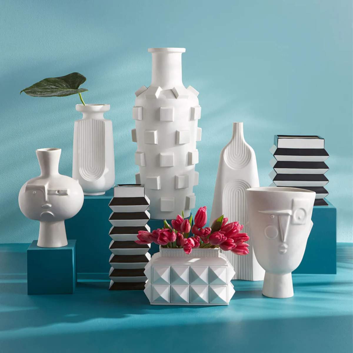 Jonathan Adler Charade Studded Low Vase – Beaumonde