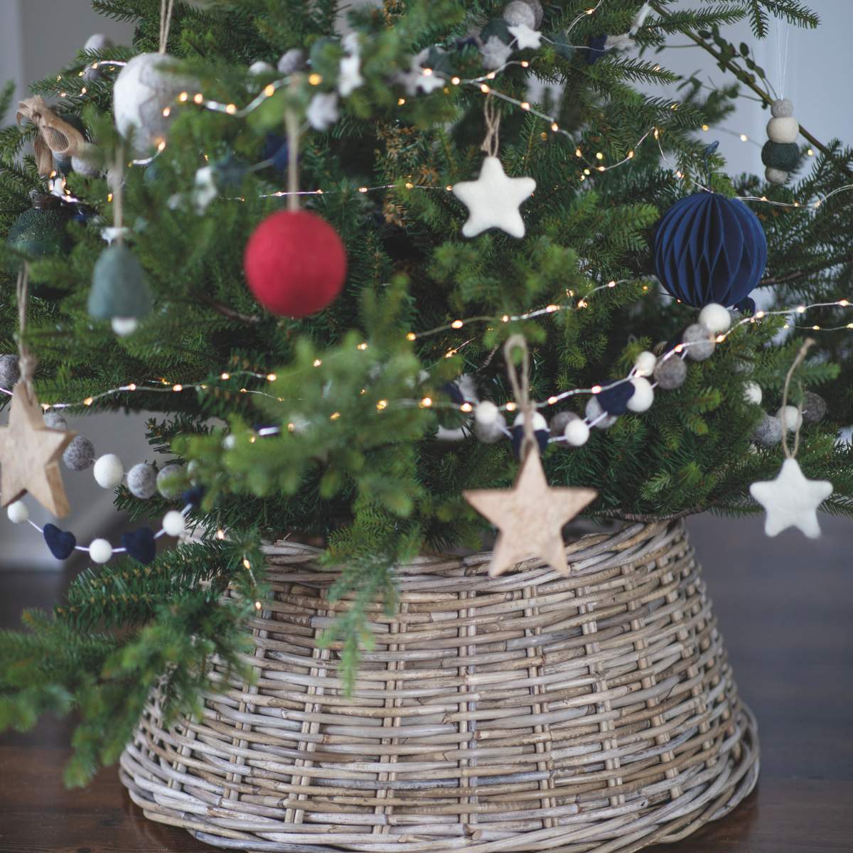 Garden Trading Christmas Tree Skirt Small Natural - Pack of 2 – Beaumonde