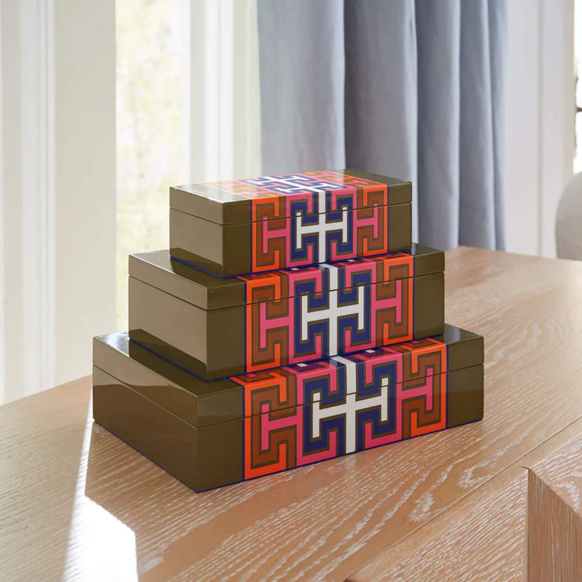 Jonathan Adler Large Madrid Lacquer Box – Beaumonde