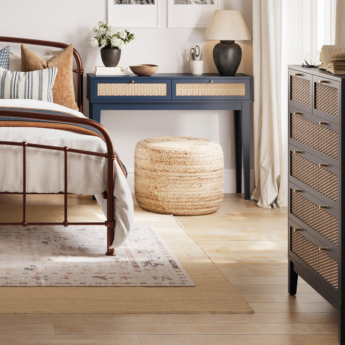 HO+ME Bordeaux Dressing Table In Blue – Beaumonde