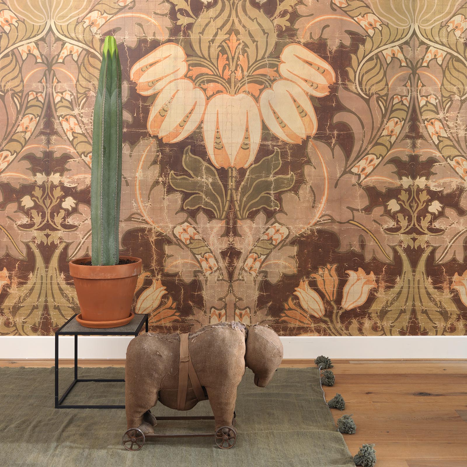 Big Pattern Luther Wallpaper: Modern Elegance | Beaumonde